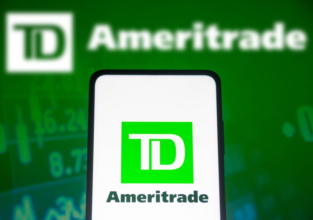 Is TD Ameritrade Available in the UK? Alternatives For 2025 - MoneyGrower
